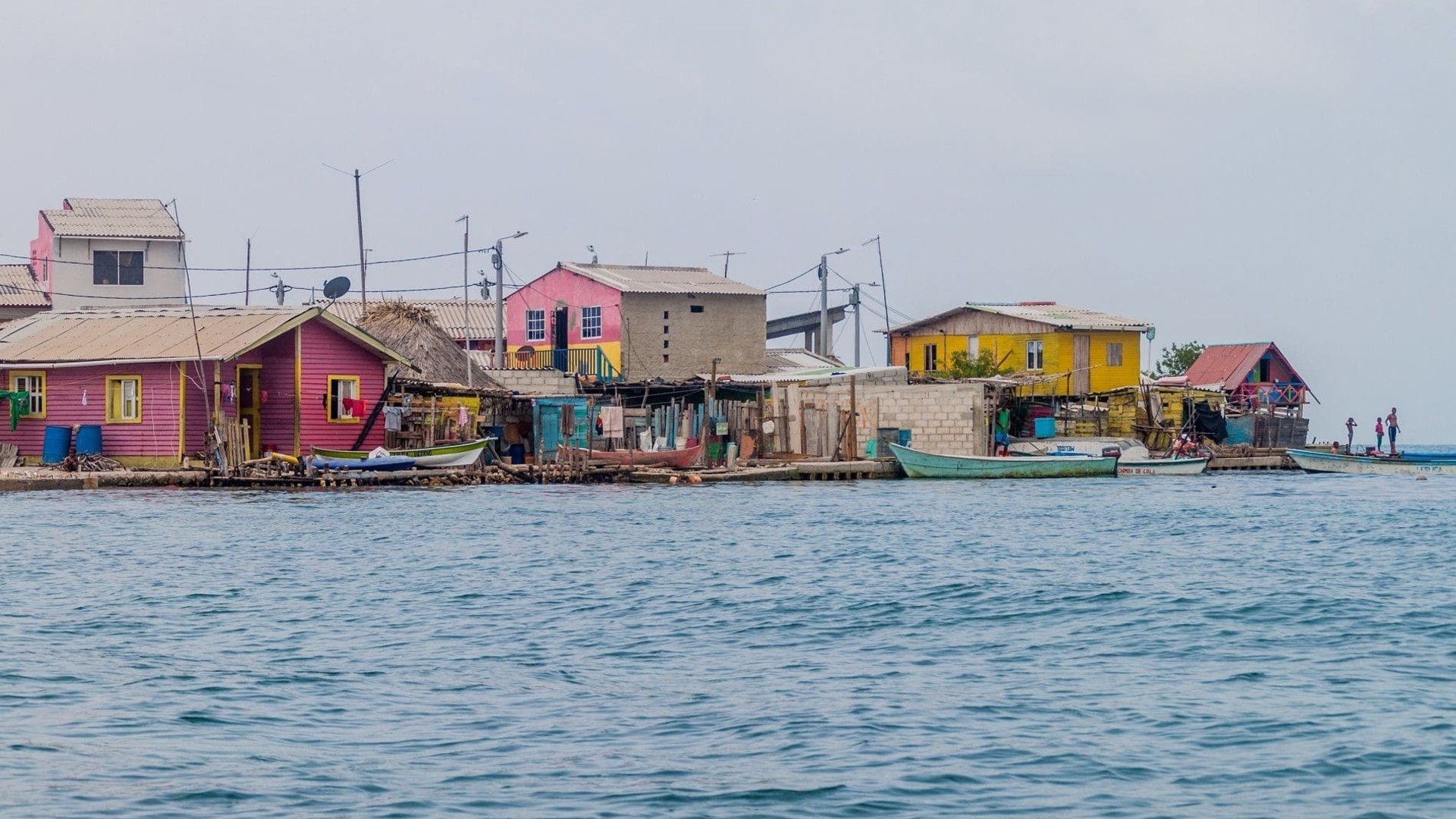 Zoom sur Santa Cruz del Islote : l’île la plus peuplée au monde - bynativ